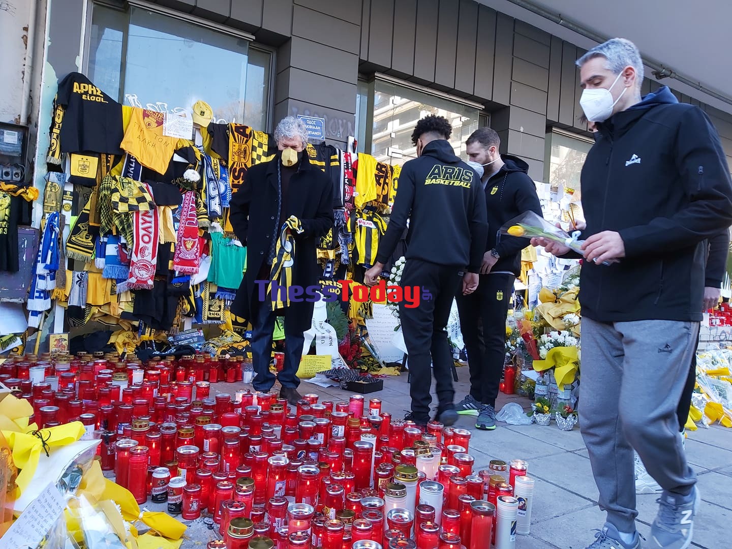 Δολοφονια Άλκη: Λουλούδια από διοίκηση και παίκτες του Άρη-“Είμαστε ...