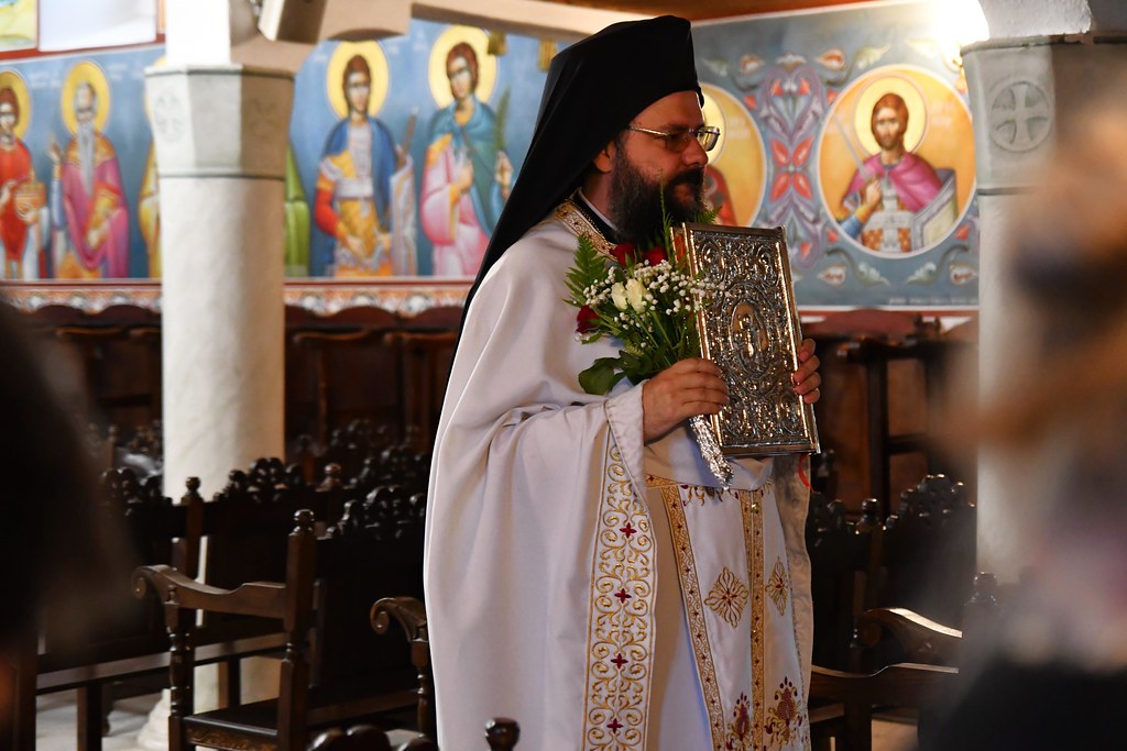 ΕΟΡΤΑΣΜΟΣ ΤΩΝ ΕΞΙ ΝΕΟΠΑΡΘΕΝΟΜΑΡΤΥΡΩΝ ΤΟΥ ΓΕΡΟΠΛΑΤΑΝΟΥ. - HalkidikiPost