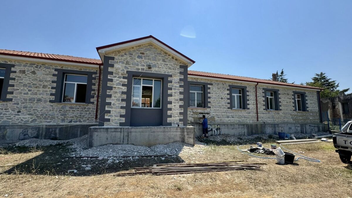 Επενδύοντας στη νέα γενιά: Η Ελληνικός Χρυσός αναβαθμίζει τα σχολεία ...